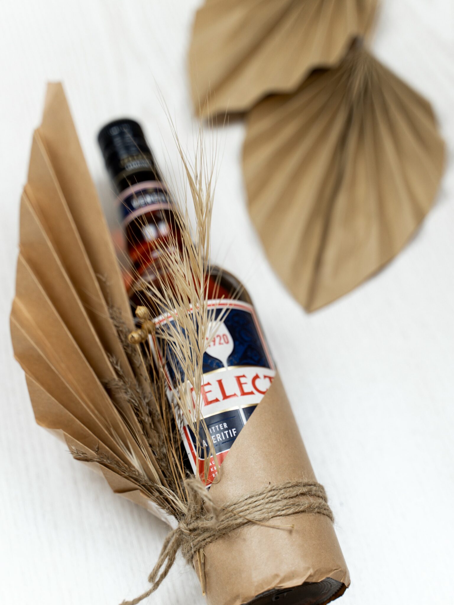 Flasche Verpacken - Anleitung zum DIY Geschenkverpackung basteln